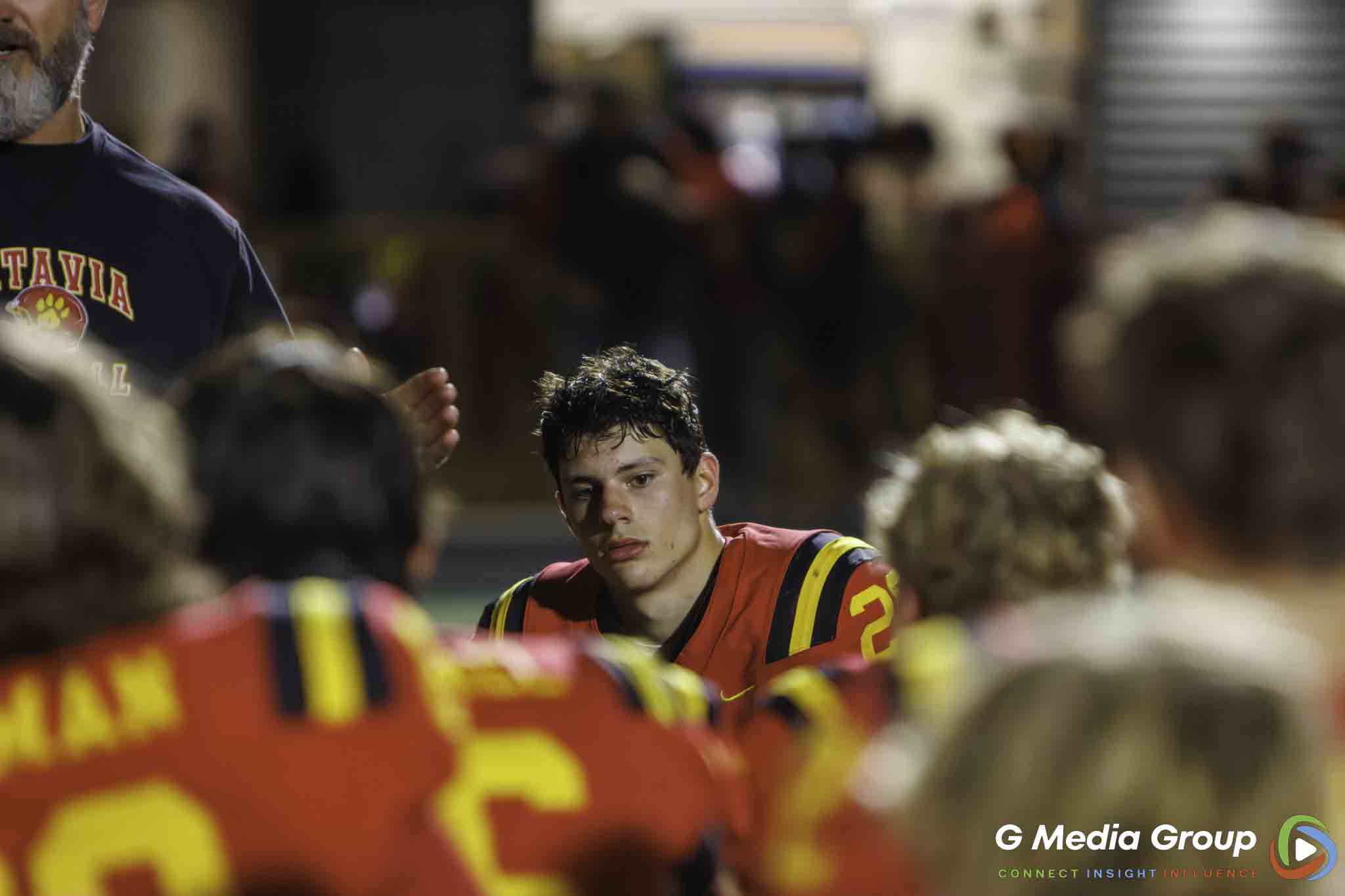 Batavia Bulldogs win Against Wheaton-Warrenville South Tigers 35-13 ...